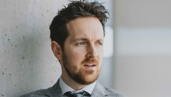 Exclusive Interview: Pop Culturalist Chats with Firefly Lane's Jason ...